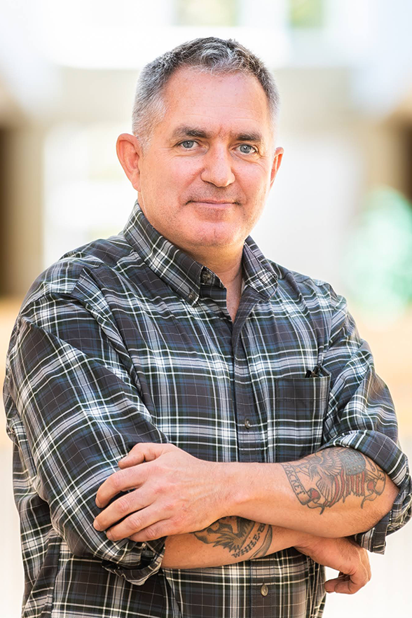 Christopher Chivers | Watson School of International and Public Affairs